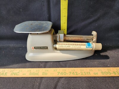 Shipping & Postal Scales - Pitney Bowes Scale