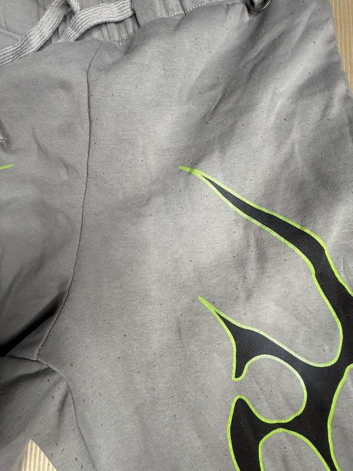 KDNK Pants Mens XLarge Gray SWEATPANTS Neon Green Black Tribal Flame ...