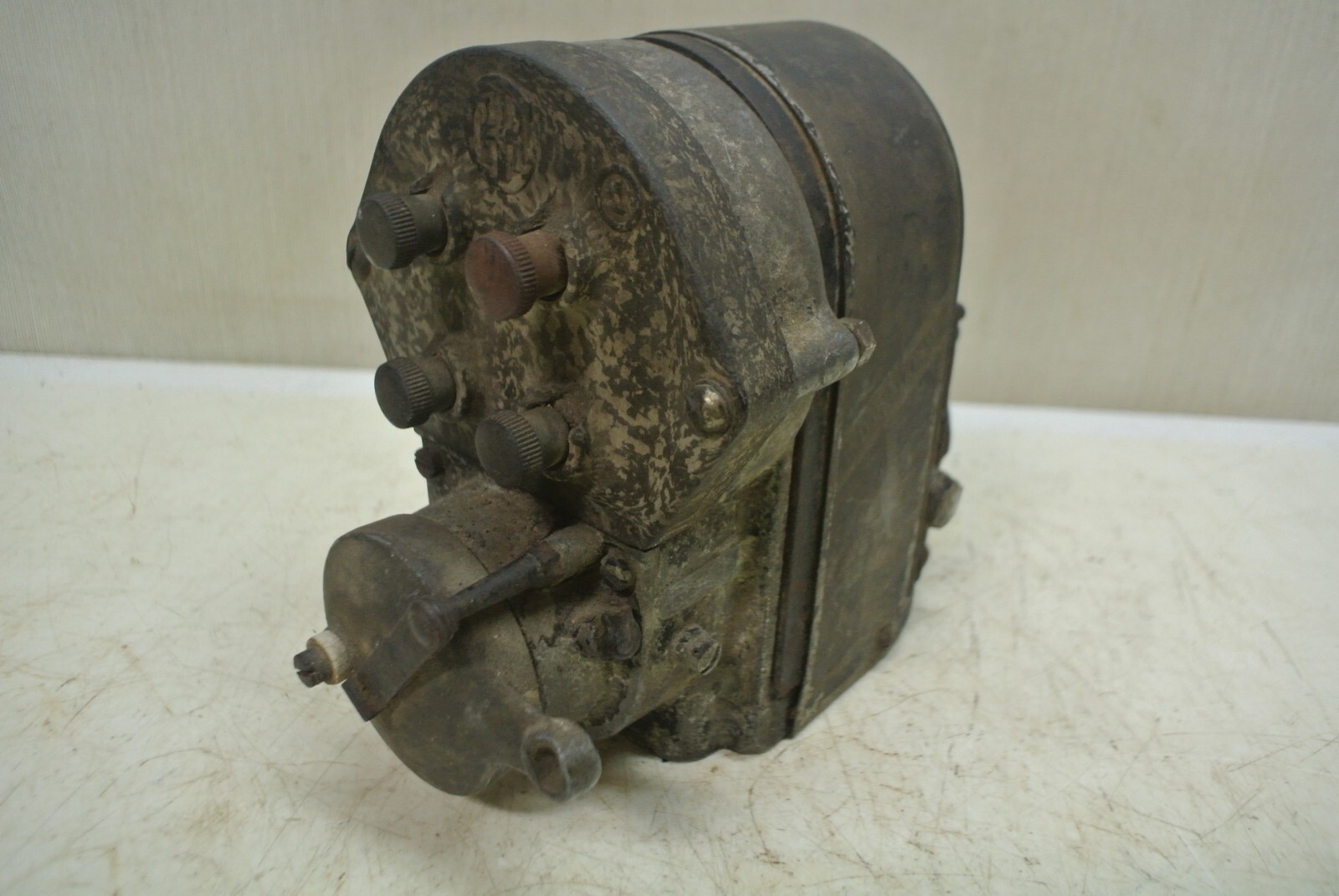 Vintage International Harvester Type E4A Magneto Tractor 4cyl Made in ...
