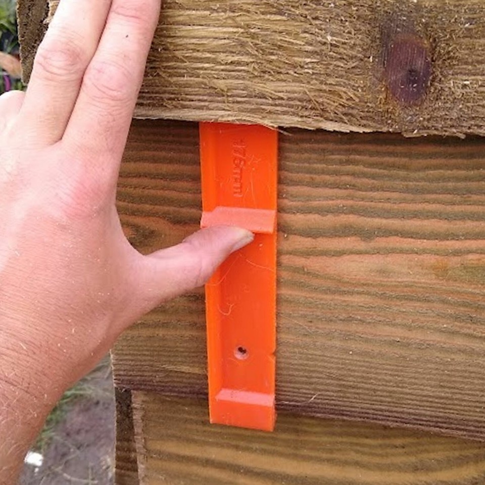 Feather Edge Close Board Cladding Fencing Spacer Tool 100mm 125mm 150mm ...