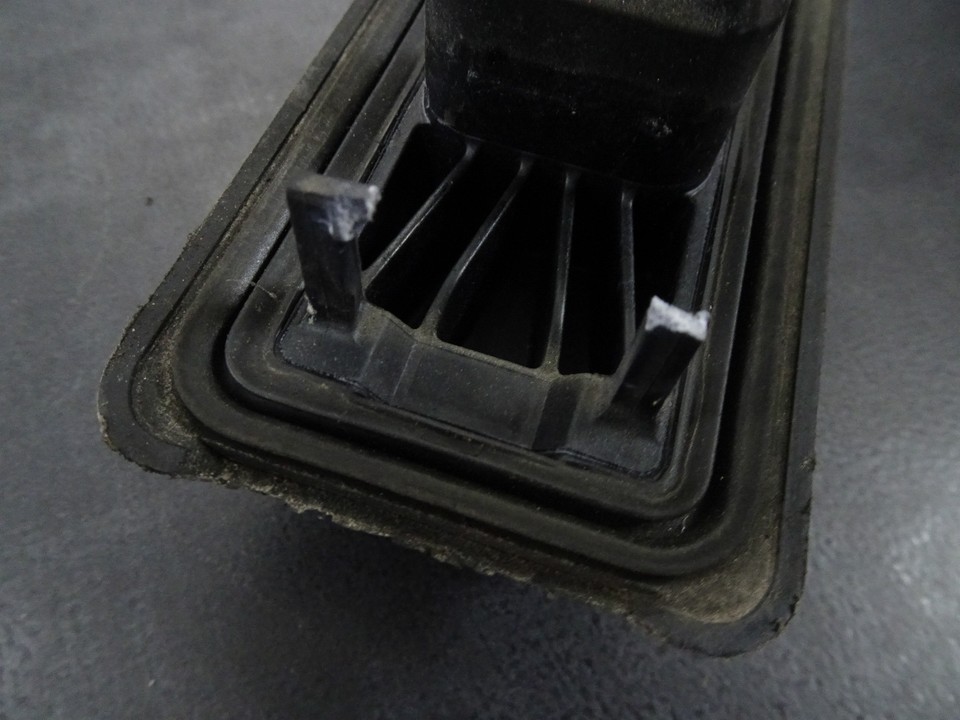 Lifting Platform 7065919 BMW 5er E60 E61 Jacking Point Puffer | eBay ...