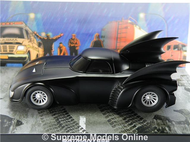 BATMOBILE BATMAN CAR MODEL #652 LENTICULAR 1:43 SIZE ANIMATED BATMANS ...