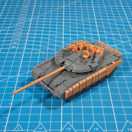 1/72 Russian T80bvm main battle tank with soft pack fossil armor 3D ...