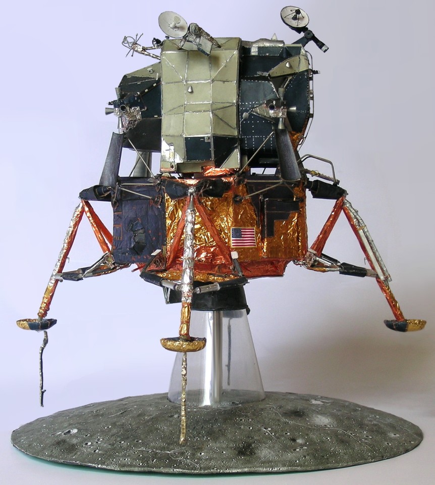 Lunar Module LM-5 1:32 Model FOR Revell Command Service CSM Spacecraft ...