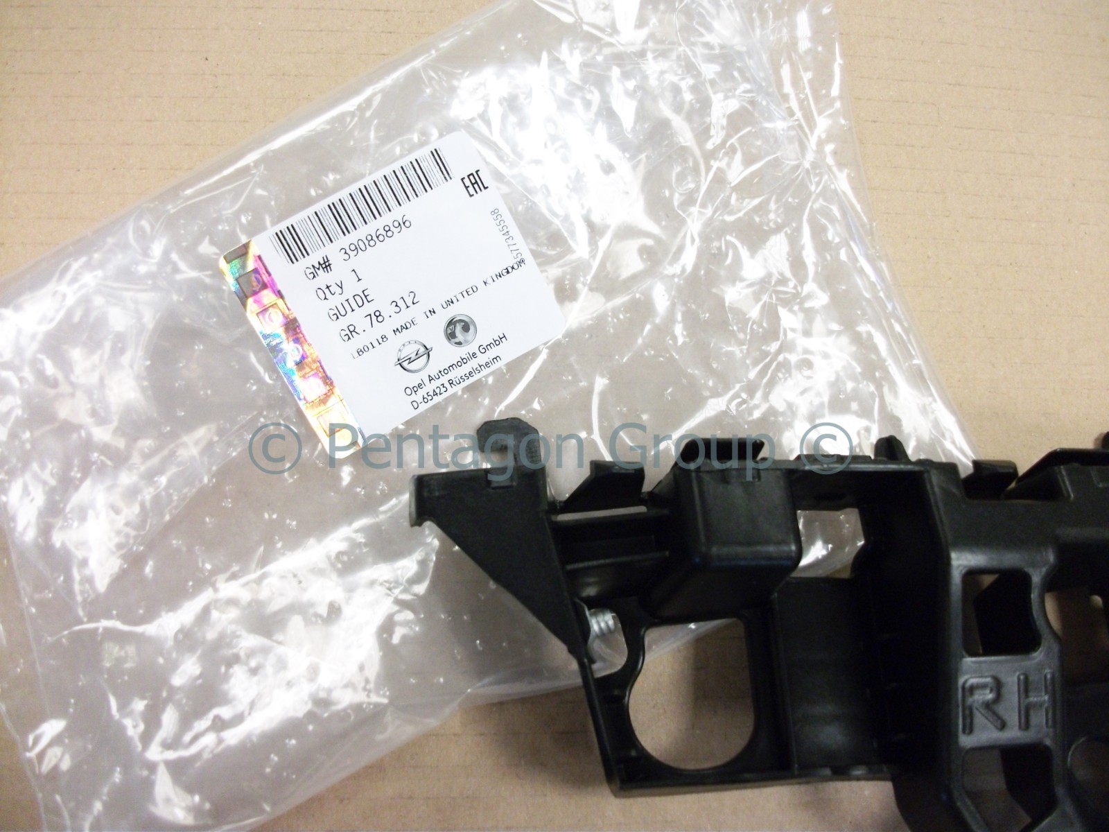 Genuine Vauxhall Astra K 2016- RH Front Bumper Retaining Bracket Guide ...