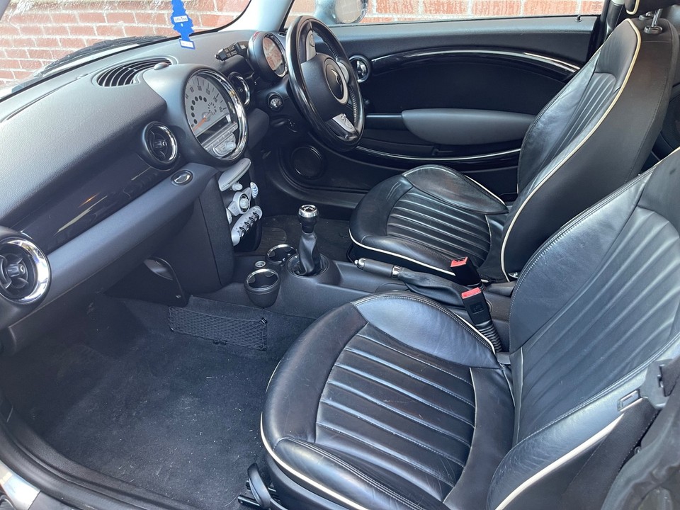 2010 Mini Cooper Tow Car Unibrake System Motorhome Tow Car | eBay UK