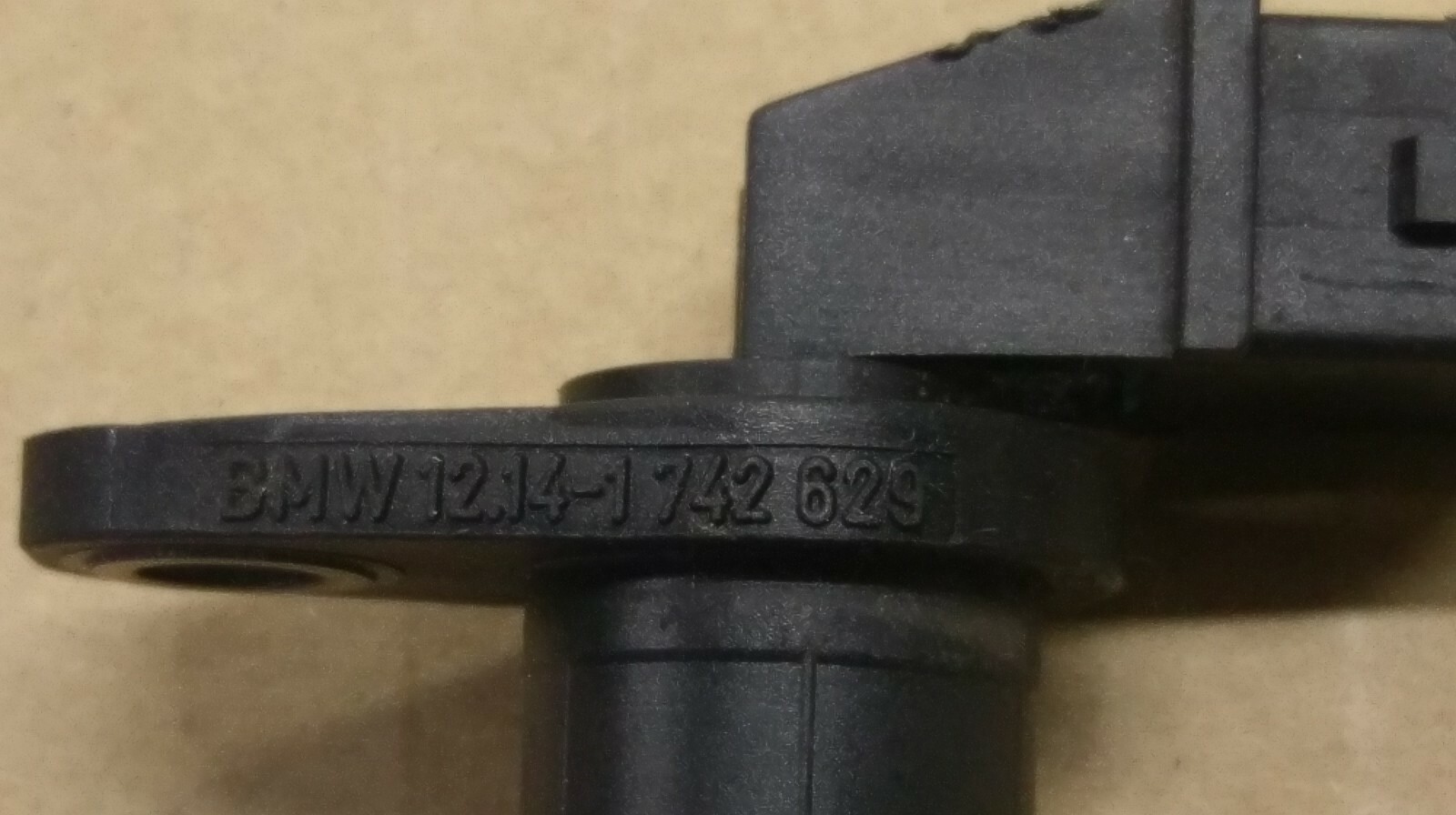 Genuine BMW Crankshaft Position Sensor Pulse Generator #12141742629 ...