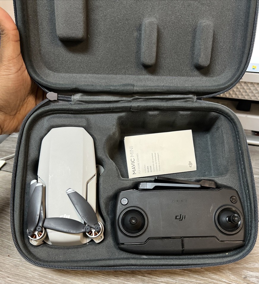 DJI Mavic Mini Camera Drone Quadcopter w/MR1SS5 Controller +1 Battery ...