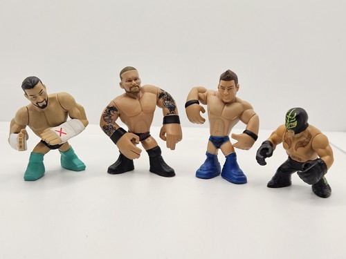 WWE RUMBLERS Lot of 4 2” Mini Wrestlers Wrestling Figures MATTEL 2011 ...