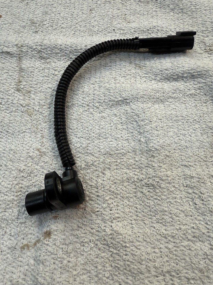 Harley-Davidson M8 Crankshaft Position Sensor 32700048 | eBay
