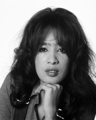 Ronettes Lead Singer RONNIE SPECTOR RetroPicture Poster Photo Picture ...
