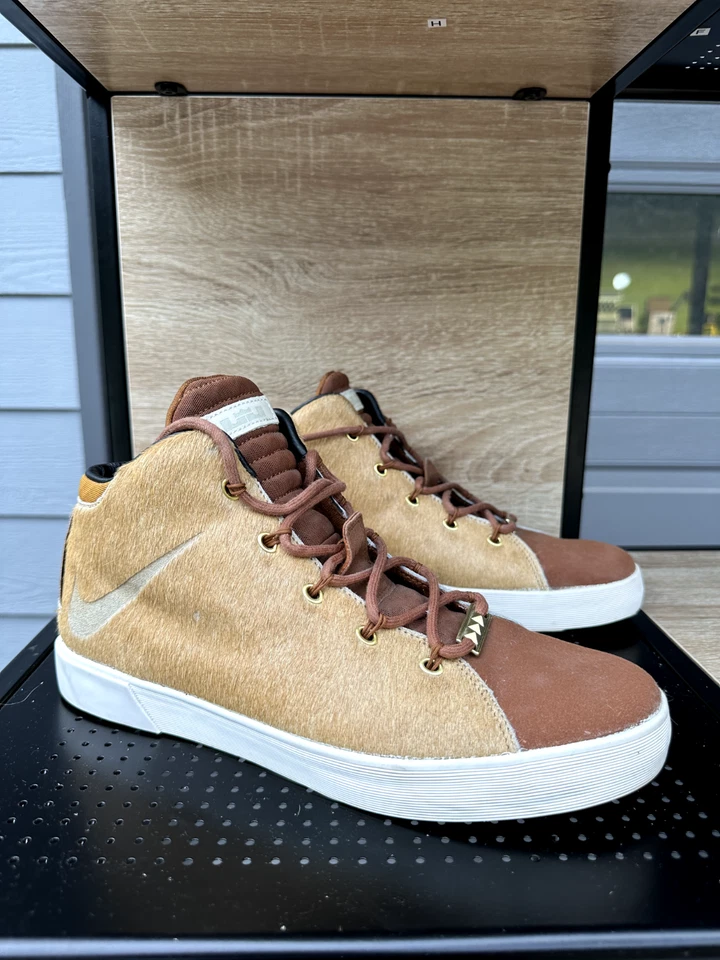 Nike LeBron 12 NSW Lifestyle Lion’s Mane for Sale | Authenticity ...