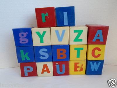 17 Vintage 1970's Plastic ABC Building Blocks | eBay
