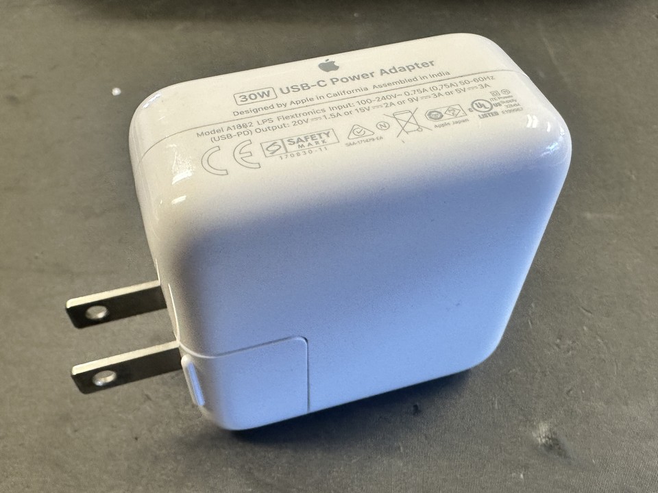 USED Genuine Apple 30W USB-C A1882 MR2A2LL/A Lot of 50 190199796867| eBay