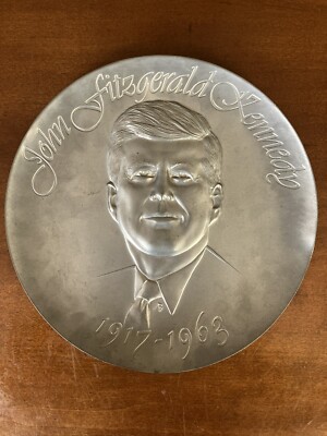 JFK JOHN FITZGERALD KENNEDY 1917-1963 H.M. PEWTER 1973 #3239 MEMORIAL ...