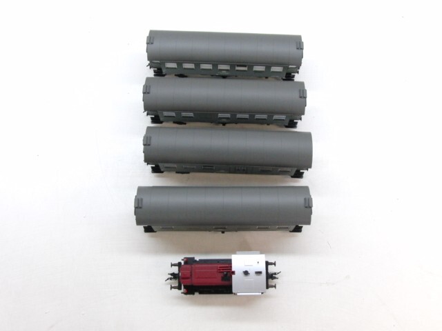 Roco H0 41084 Personenzug-Set, DB, 5-tlg, DC, NEM, NEU in OVP, geprüft ...
