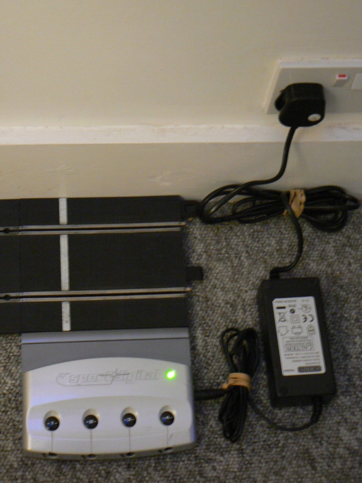 SCALEXTRIC DIGITAL UK POWER TRANSFORMER C7024 / P9300W HORNBY PSU | eBay UK