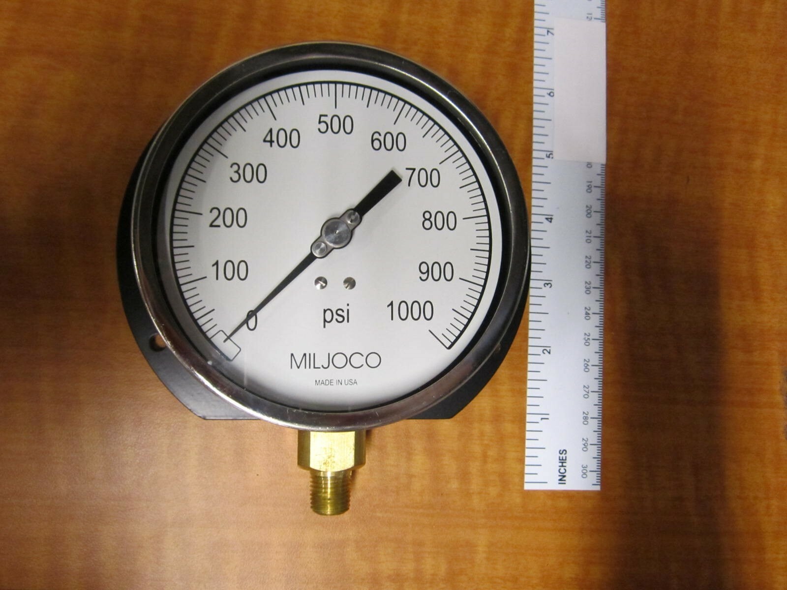 MILJOCO P4509LX11 Pressure Gauge, 0- 1000 psi, 4-1/2In Dial, Connect Sz ...
