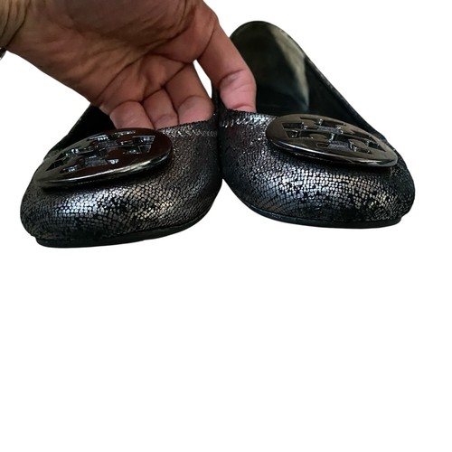 Tory Burch Reva Ballet Flats Size 8.5 Silver Metallic Leather Logo ...
