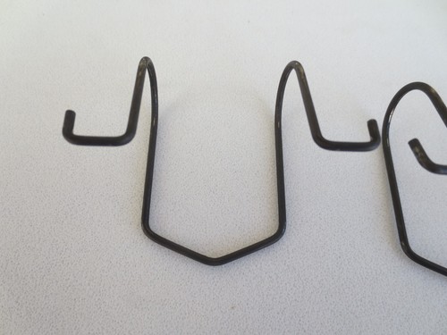 One lot of 4 Meritor Brake Shoe Roller Retainer part # 1718-Y-103 | eBay