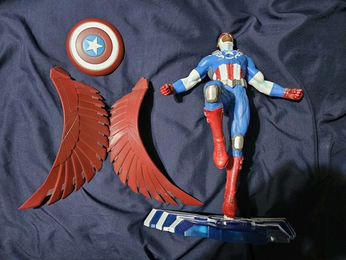 Marvel Gallery Diamond Select Sam Wilson Captain America Pre Owned 11 ...