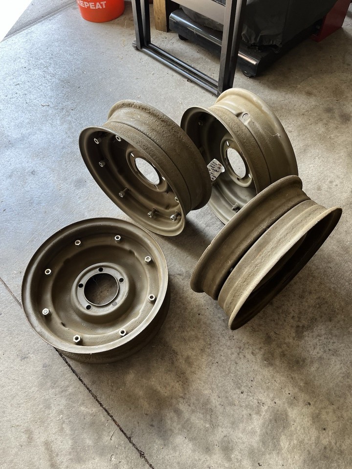 Original MB Willys WW2 Jeep Combat Wheels With New Old Stock Bolts And ...