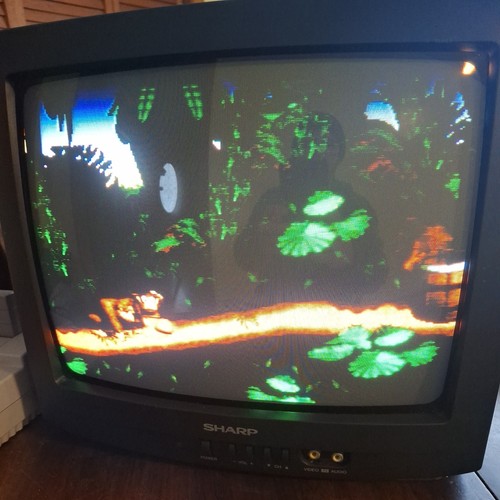 Vintage Sharp 13" Retro Gaming CRT TV 13L-M100 NO REMOTE Front AV ...