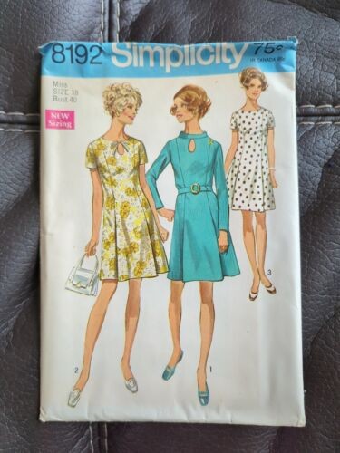 Vtg Simplicity Pattern 8192 Misses' Retro Dress with Princess Seams ...