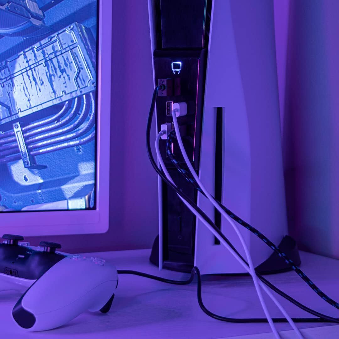 Venom PS5 USB Hub - 6-Port - Includes 4 x USB 2.0 and 2 x USB Type C ...