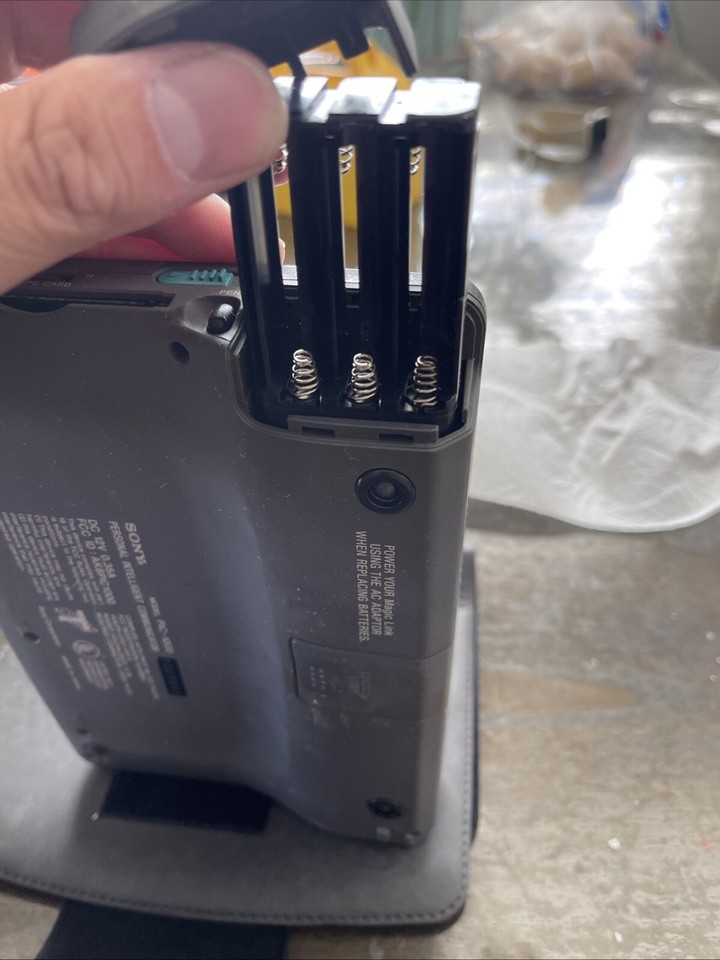 Sony Magic Link PIC-1000 Intelligent Communicator Parts Or Repair ...