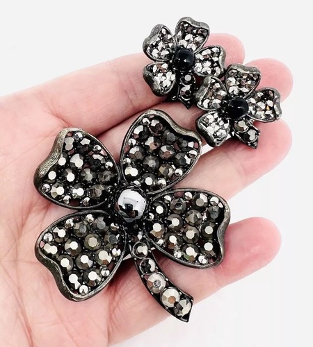 WEISS Hematite Rhinestone 4 Leaf Clover Brooch & Earrings Signed ...