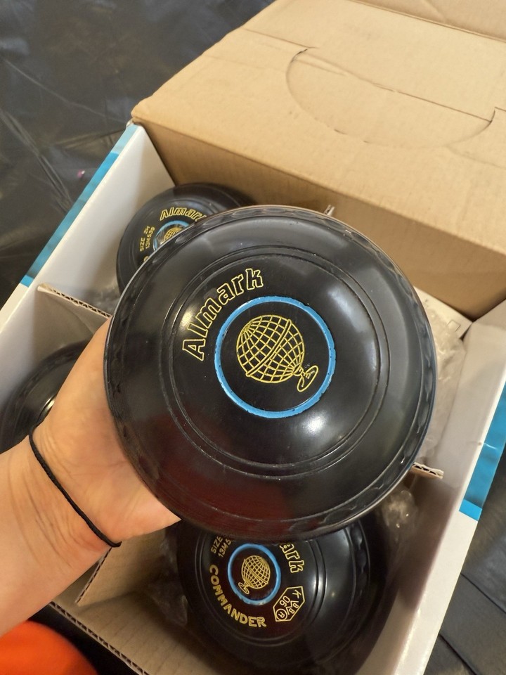Almark Commander Lawn Bowls 2H These are bowls used in the sport of ...