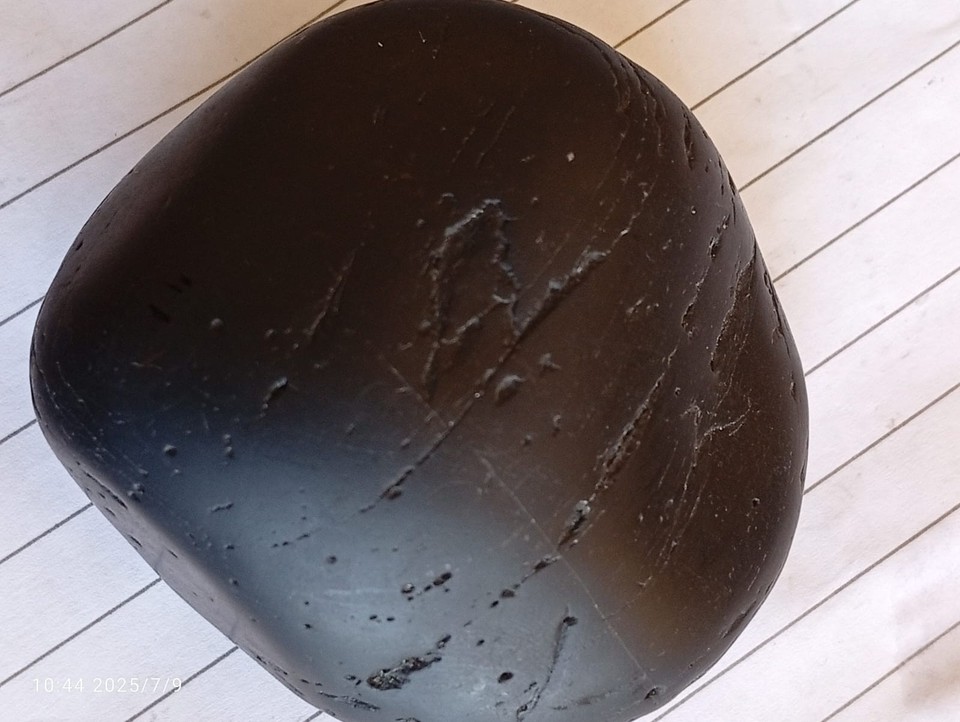 Rare Martian Meteorite – Smooth Heavy Black Stone with Fusion Crust 115 ...