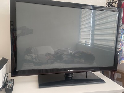 Samsung PN42C450B1D - 42" Class / 720p / 600Hz / Plasma HDTV With ...