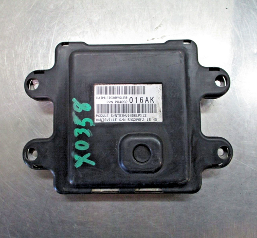 2006 COMMANDER Chassis Brain Box Body Control (BCM) OEM P/N-P04692 ...