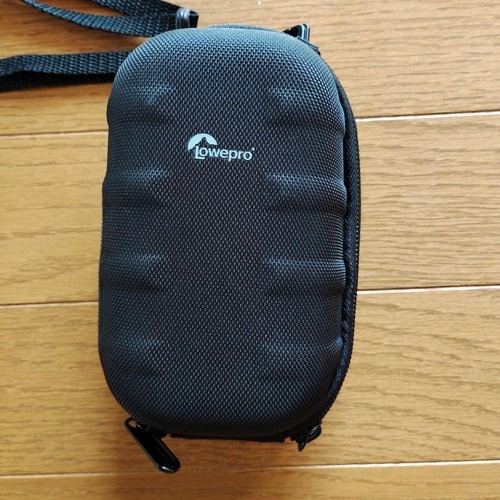 Lowepro Camera Case Black Compact Cushioned Shoulder Bag Adjustable ...