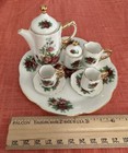 10 Piece Fine Porcelain Red Roses Gold Scalloped Trim Mini Collectible ...