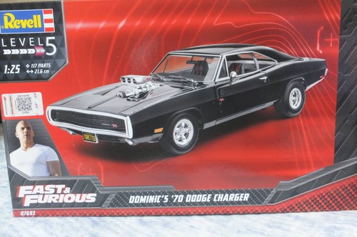 Revell Level 1/25 Dominique 70 Dodge Charger Fast And Furious | eBay