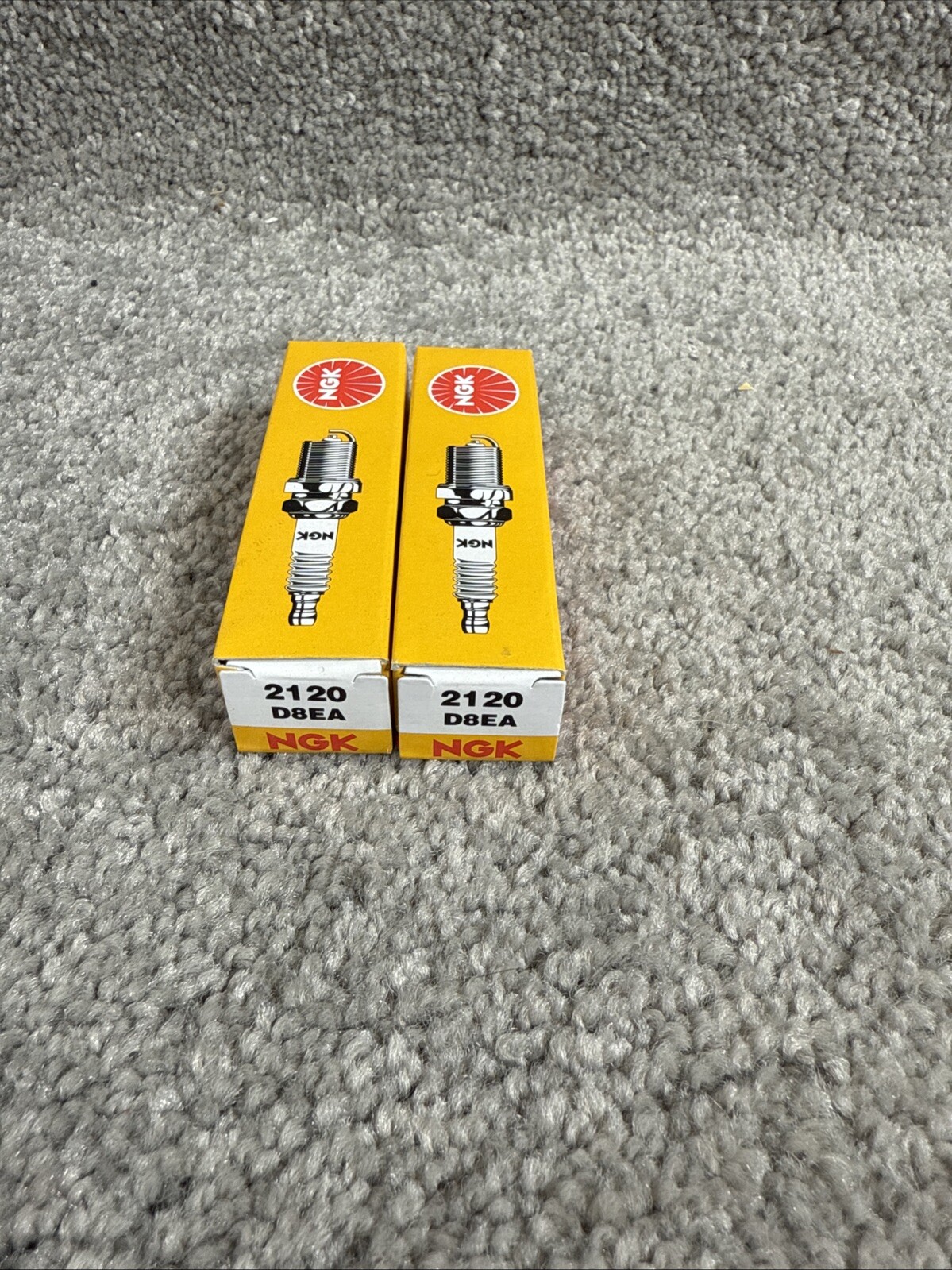 NGK D8EA - Alternative spark plugs