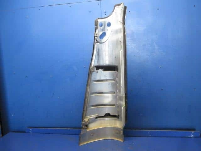 ISUZU ISUZU LARGESIZE CAR 2012 Right Front Side Body Panel [Used ...