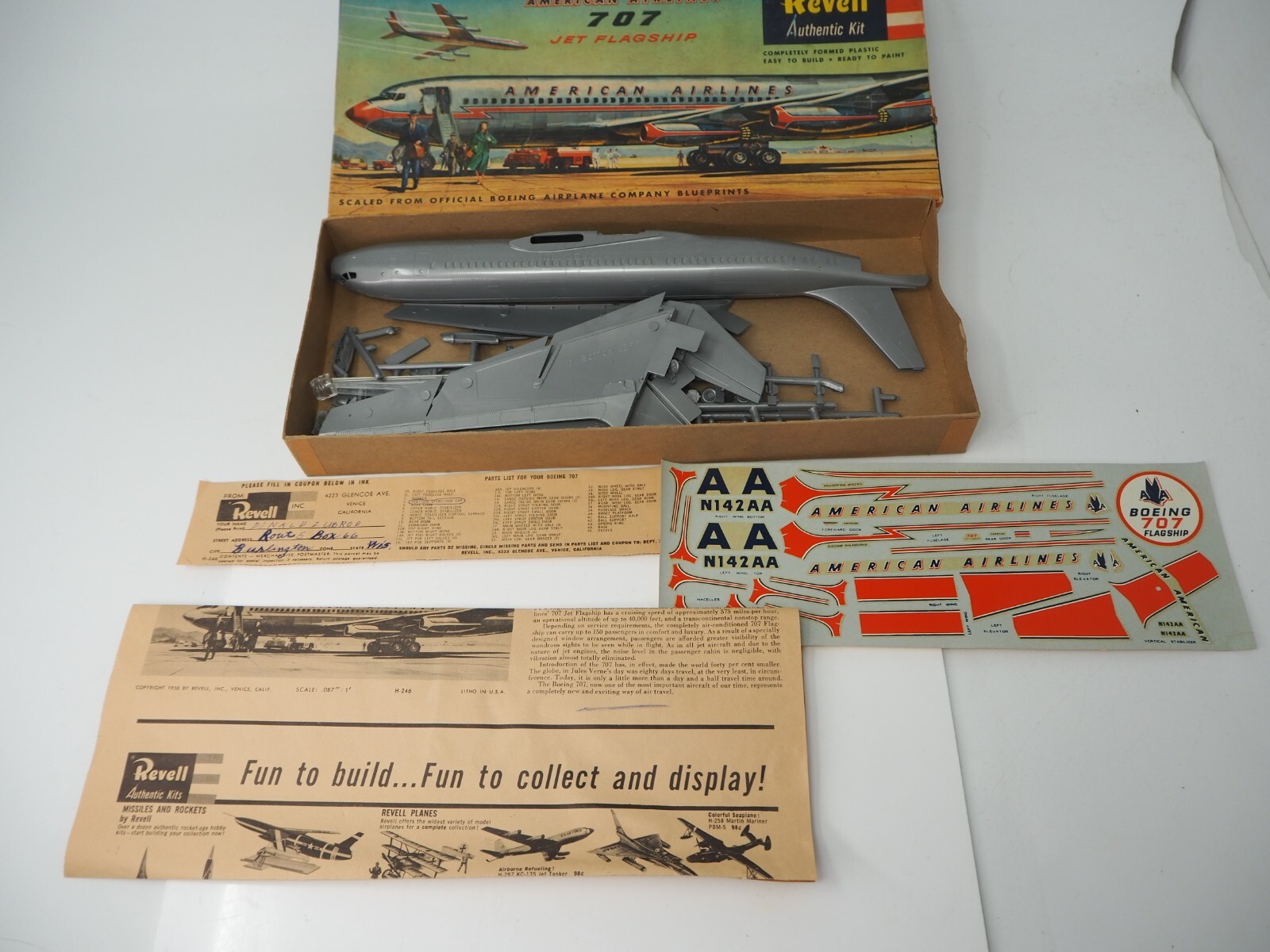 Revell Authentic American Airlines 707 Jet Flagship Model Kit | eBay