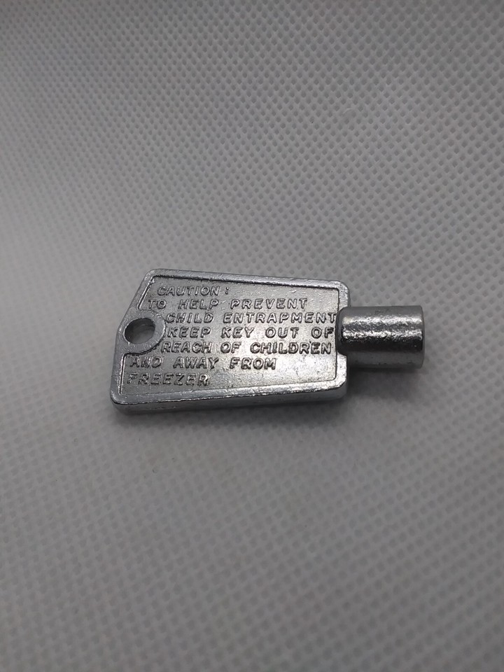 Vintage National Lock Co. Deep Freezer Barrel Key Rockford Illinois USA ...