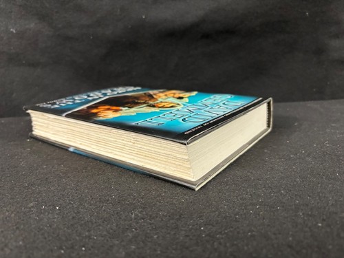 Hero in the Shadows : A Waylander the Slayer Novel by David Gemmell ...
