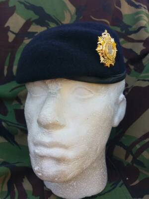 Royal Logistics Corps RLC Small Crown Beret & Cap Badge Sizes 56-62 ...