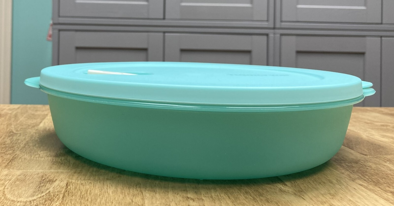 Tupperware CrystalWave PLUS Divided Dish Large-Color Choices-NEW ...