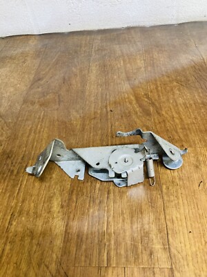 592555 BRIGGS AND STRATTON ENGINE CONTROL BRACKET | eBay