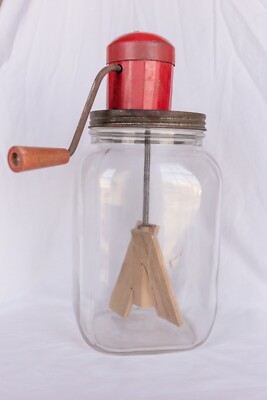 Vintage Manual Hand Chrank Glass Butter Churn with Wooden Paddles 4 Qt ...