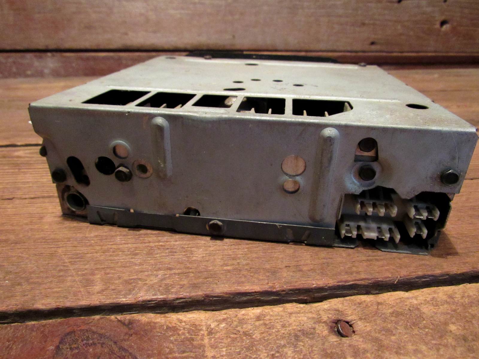 Vintage General Motors Car Radio DELCO GM AM Push Button 1960-70's | eBay