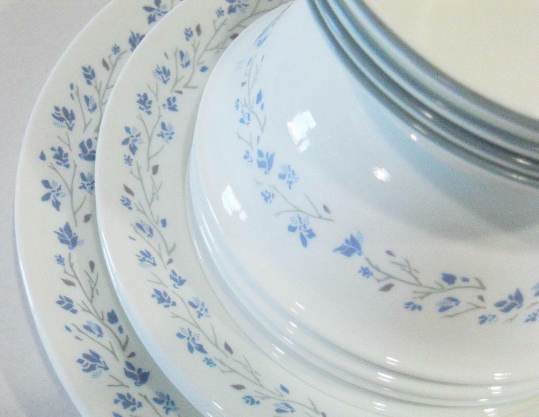*NEW 16-pc Corelle LILAC BLUSH DINNERWARE SET Plates Bowls *Purple Blue ...