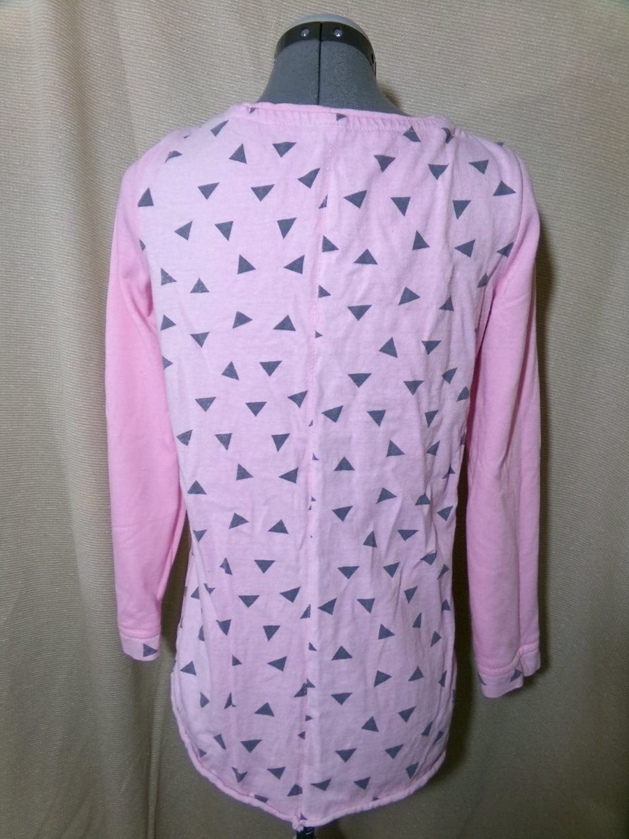 Triangle graphic print Henley T-shirt top XS Pink Gray scoop neck long ...